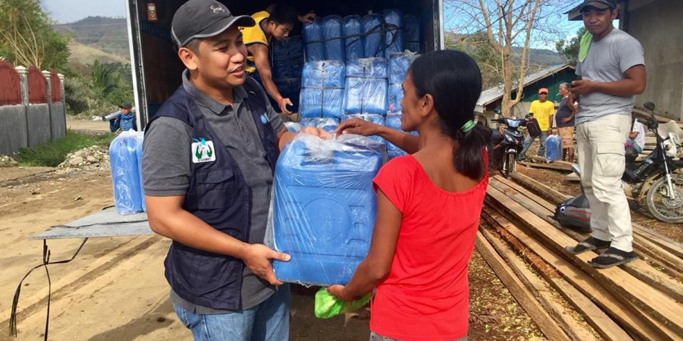 Oxfam and partners deliver clean water to isolated communities hit by ...